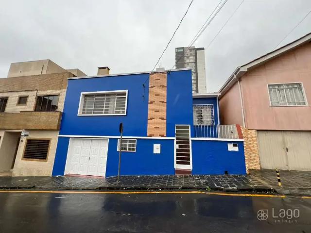 Casa / Sobrado para Venda em Ponta Grossa/PR Centro 3 Quartos