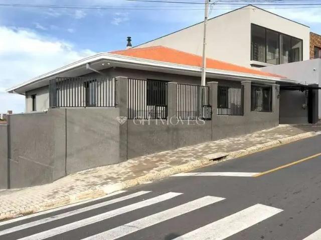 Casa / Sobrado para Venda em Ponta Grossa/PR Centro 3 Quartos