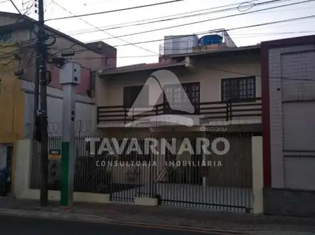 Casa / Sobrado para Venda em Ponta Grossa/PR Centro 3 Quartos
