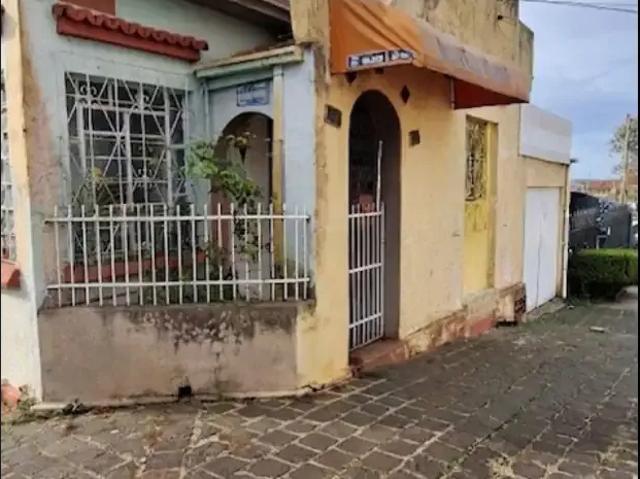 Casa / Sobrado para Venda em Ponta Grossa/PR Centro 2 Quartos