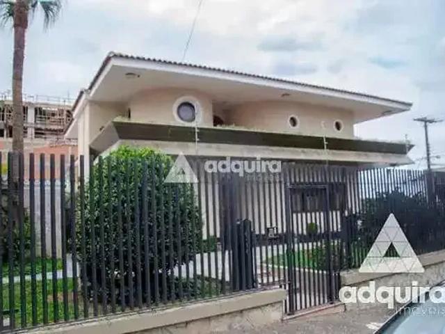 Casa / Sobrado para Venda em Ponta Grossa/PR Centro 4 Quartos