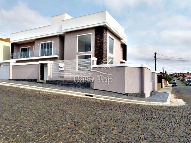 Casa / Sobrado para Venda em Ponta Grossa/PR Contorno 4 Quartos