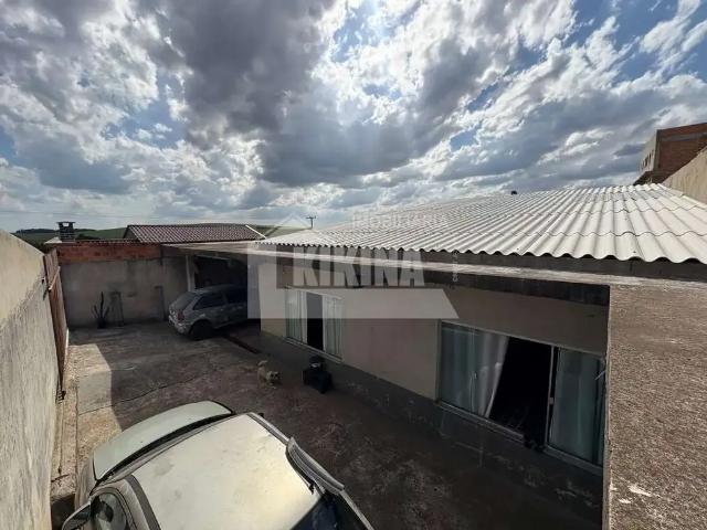 Casa / Sobrado para Venda em Ponta Grossa/PR Contorno 4 Quartos