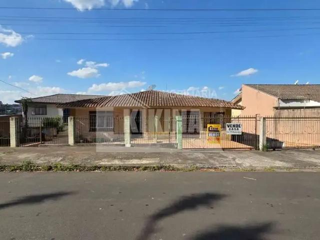 Casa / Sobrado para Venda em Ponta Grossa/PR Contorno 6 Quartos