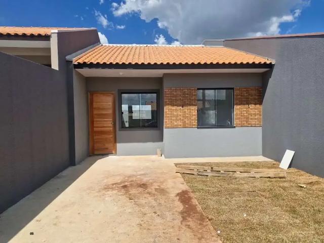 Casa / Sobrado para Venda em Ponta Grossa/PR Contorno 2 Quartos