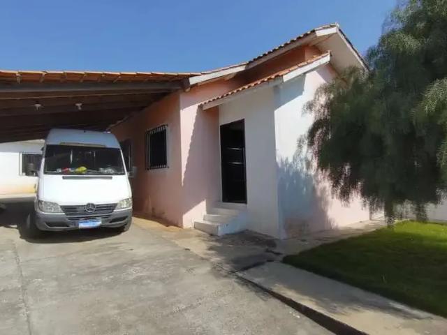 Casa / Sobrado para Venda em Ponta Grossa/PR Contorno 2 Quartos