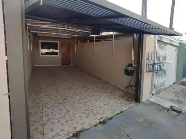 Casa / Sobrado para Venda em Ponta Grossa/PR Contorno 2 Quartos