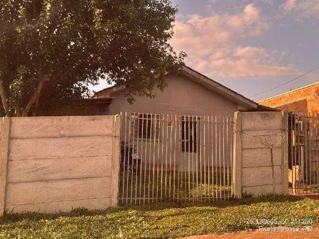 Casa / Sobrado para Venda em Ponta Grossa/PR Contorno 2 Quartos