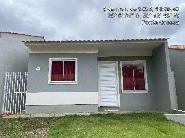 Casa / Sobrado para Venda em Ponta Grossa/PR Contorno 2 Quartos