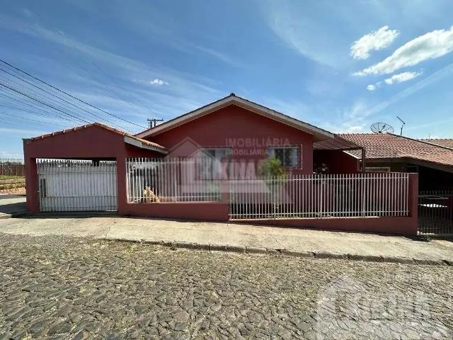 Casa / Sobrado para Venda em Ponta Grossa/PR Contorno 2 Quartos