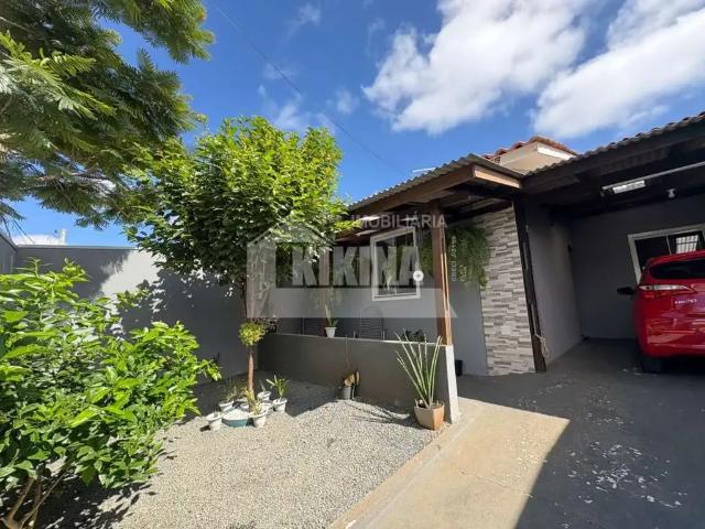 Casa / Sobrado para Venda em Ponta Grossa/PR Contorno 2 Quartos