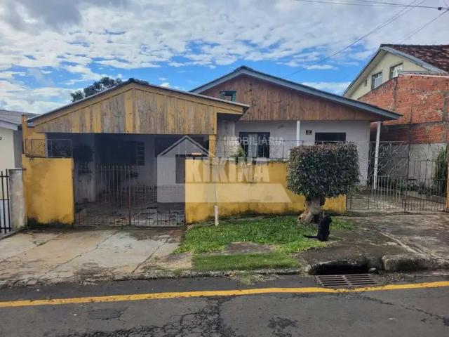 Casa / Sobrado para Venda em Ponta Grossa/PR Contorno 3 Quartos
