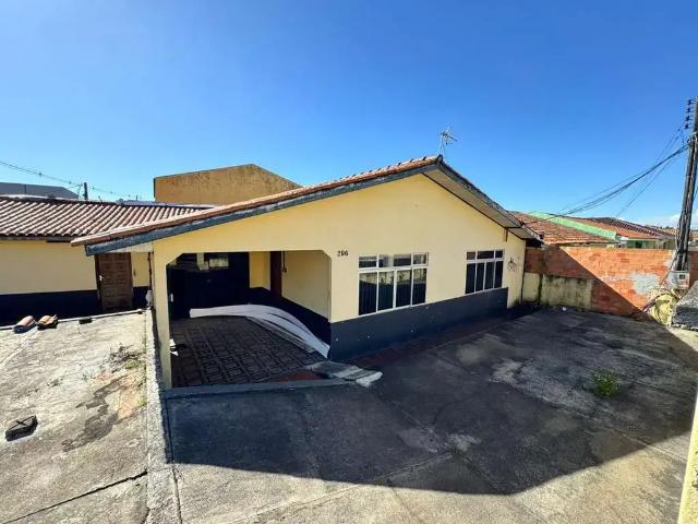 Casa / Sobrado para Venda em Ponta Grossa/PR Contorno 3 Quartos