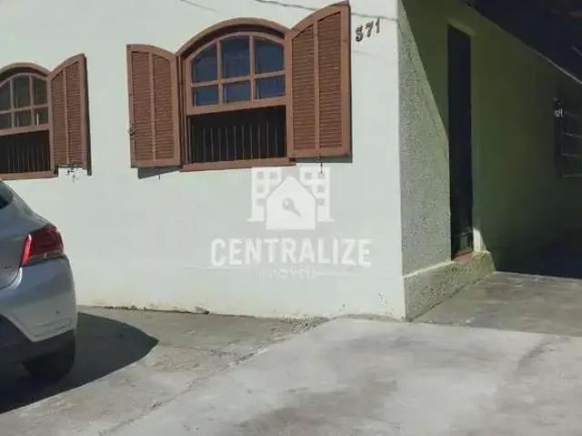 Casa / Sobrado para Venda em Ponta Grossa/PR Contorno 3 Quartos