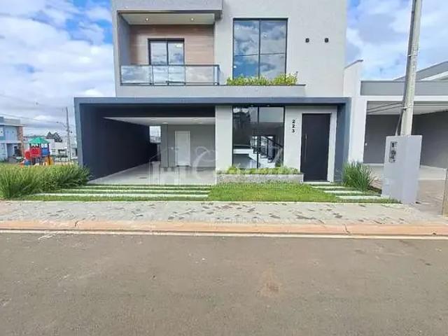 Casa / Sobrado para Venda em Ponta Grossa/PR Contorno 3 Quartos