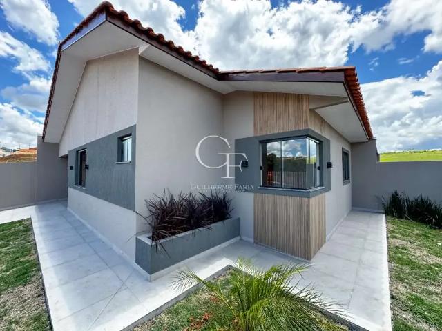 Casa / Sobrado para Venda em Ponta Grossa/PR Contorno 3 Quartos