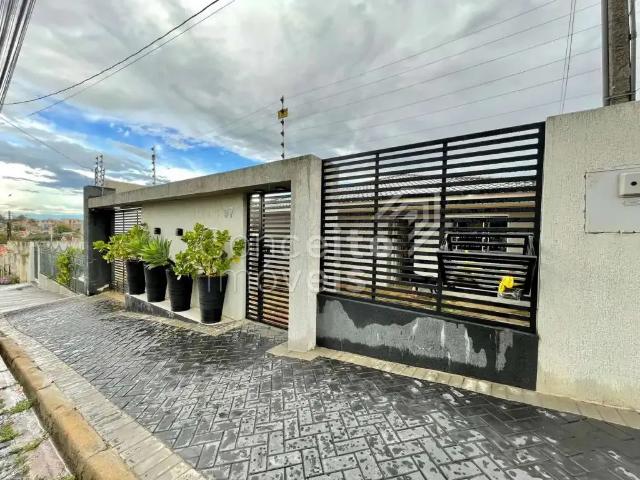 Casa / Sobrado para Venda em Ponta Grossa/PR Contorno 3 Quartos