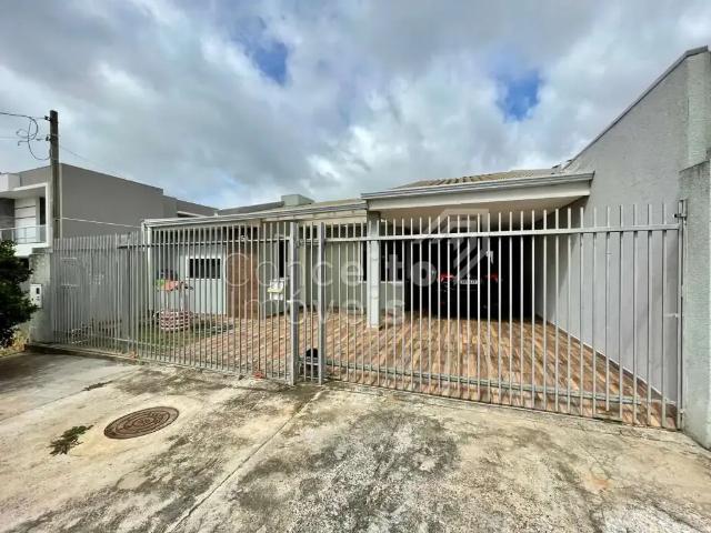 Casa / Sobrado para Venda em Ponta Grossa/PR Contorno 3 Quartos