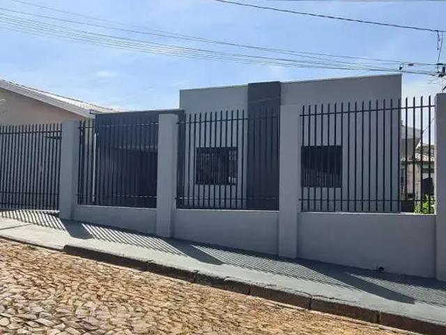 Casa / Sobrado para Venda em Ponta Grossa/PR Contorno 3 Quartos