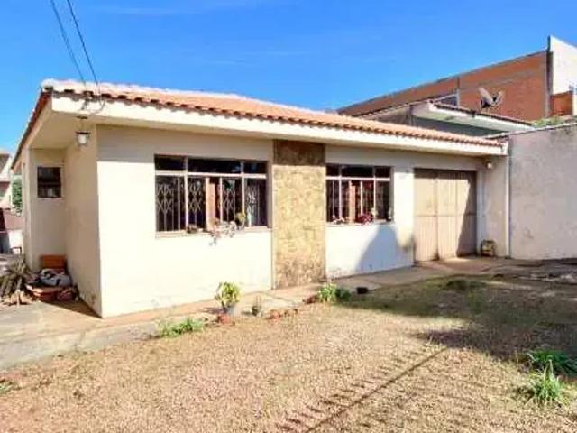 Casa / Sobrado para Venda em Ponta Grossa/PR Colônia Dona LuÍza 3 Quartos