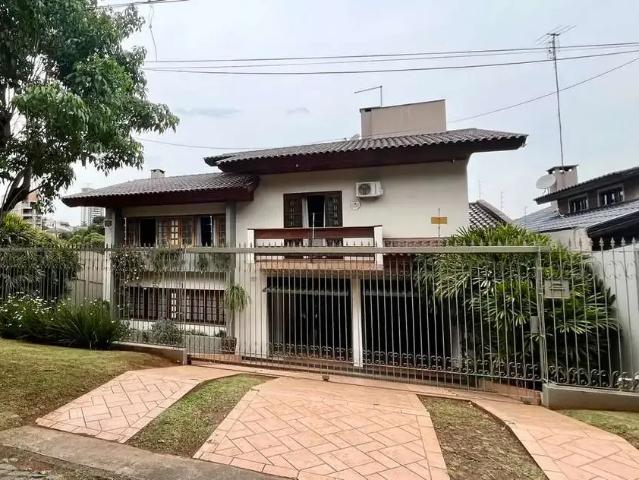 Casa / Sobrado para Venda em Ponta Grossa/PR Estrela 3 Quartos