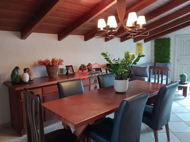 Casa / Sobrado para Venda em Ponta Grossa/PR Estrela 3 Quartos