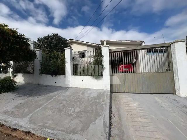 Casa / Sobrado para Venda em Ponta Grossa/PR Estrela 3 Quartos