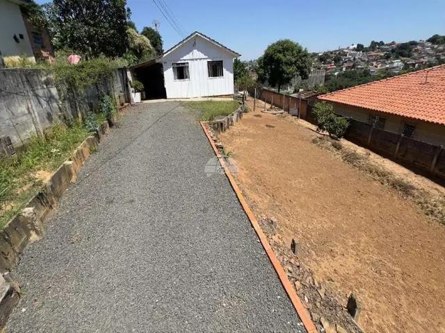 Casa / Sobrado para Venda em Ponta Grossa/PR Estrela 3 Quartos