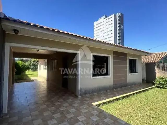 Casa / Sobrado para Venda em Ponta Grossa/PR Estrela 3 Quartos
