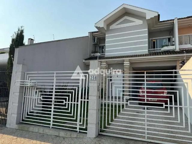 Casa / Sobrado para Venda em Ponta Grossa/PR Estrela 3 Quartos