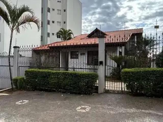 Casa / Sobrado para Venda em Ponta Grossa/PR Estrela 3 Quartos