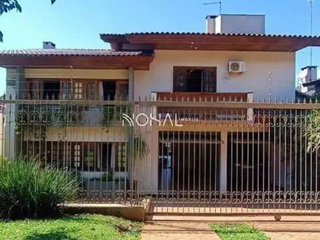 Casa / Sobrado para Venda em Ponta Grossa/PR Estrela 4 Quartos