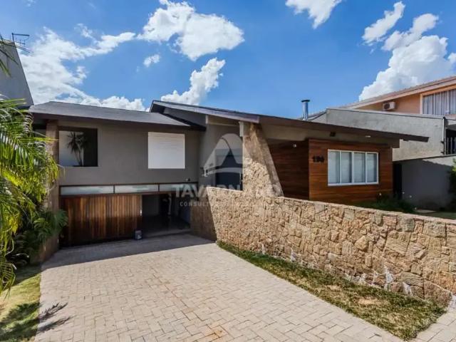 Casa / Sobrado para Venda em Ponta Grossa/PR Estrela 4 Quartos
