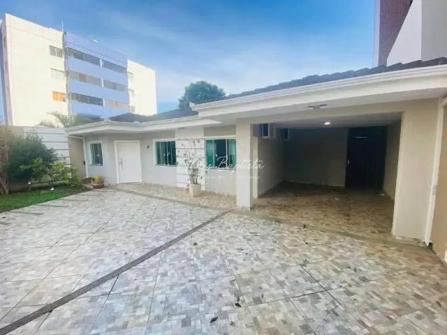 Casa / Sobrado para Venda em Ponta Grossa/PR Estrela 4 Quartos