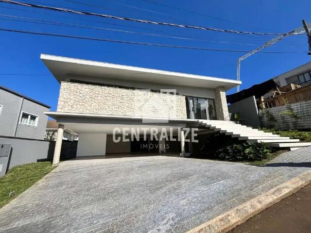 Casa / Sobrado para Venda em Ponta Grossa/PR Estrela 4 Quartos