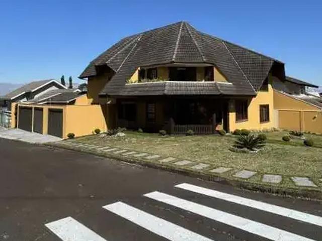 Casa / Sobrado para Venda em Ponta Grossa/PR Estrela 4 Quartos