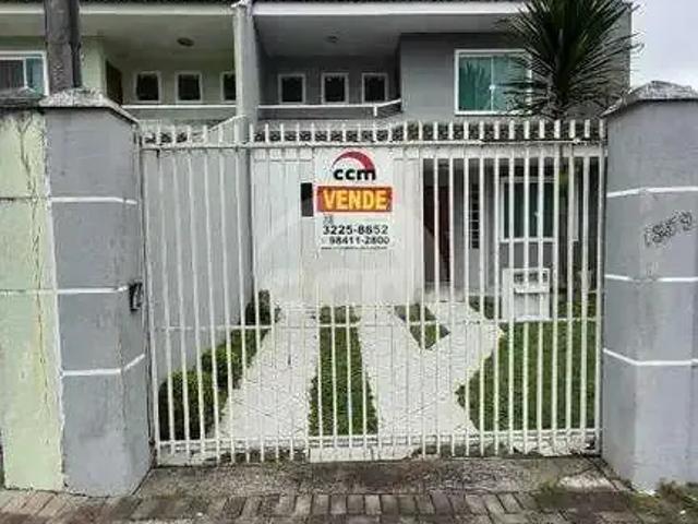 Casa / Sobrado para Venda em Ponta Grossa/PR Jardim Carvalho 3 Quartos