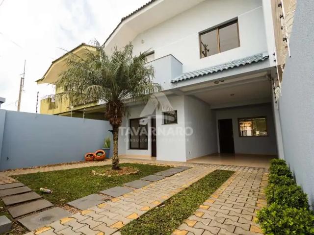 Casa / Sobrado para Venda em Ponta Grossa/PR Jardim Carvalho 3 Quartos