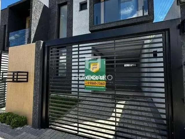 Casa / Sobrado para Venda em Ponta Grossa/PR Jardim Carvalho 3 Quartos