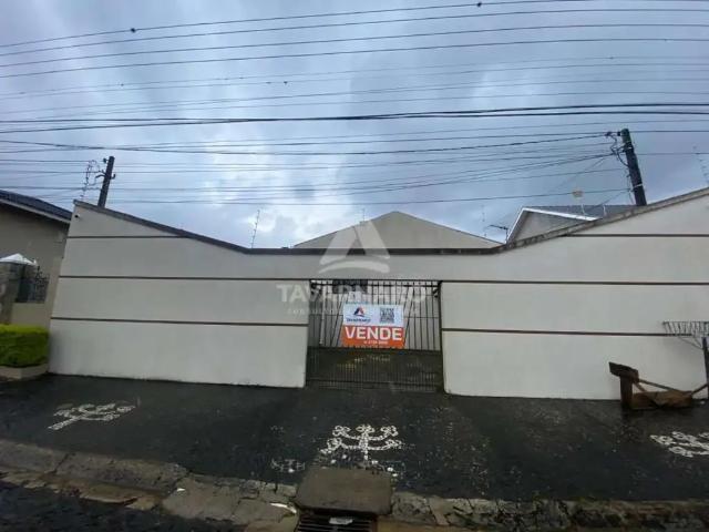 Casa / Sobrado para Venda em Ponta Grossa/PR Jardim Carvalho 3 Quartos