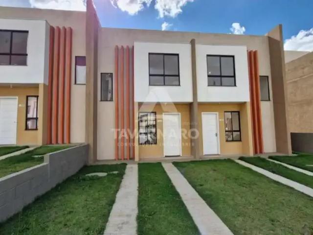 Casa / Sobrado para Venda em Ponta Grossa/PR Jardim Carvalho 2 Quartos