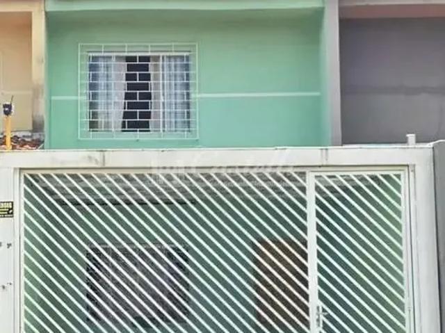 Casa / Sobrado para Venda em Ponta Grossa/PR Jardim Carvalho 2 Quartos