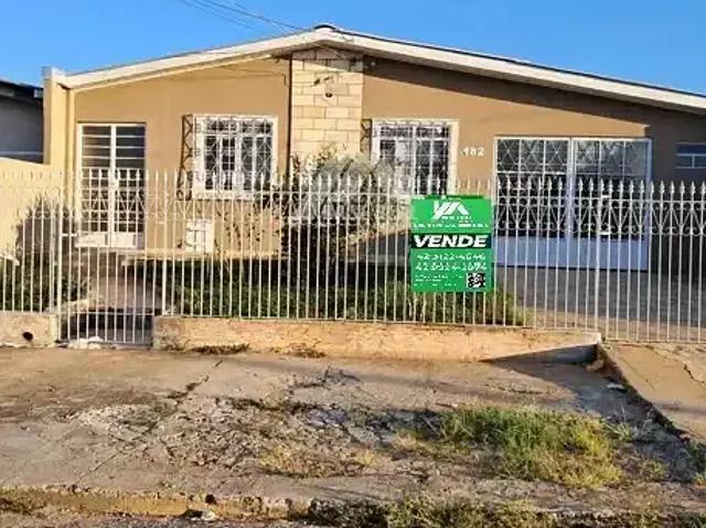 Casa / Sobrado para Venda em Ponta Grossa/PR Neves 2 Quartos