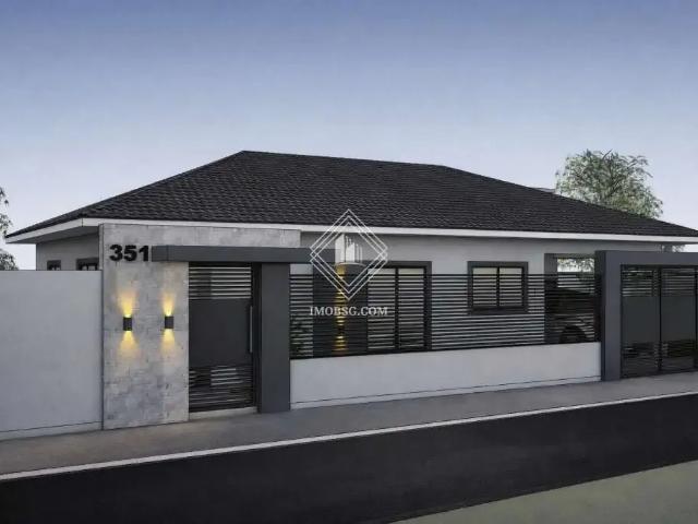 Casa / Sobrado para Venda em Ponta Grossa/PR Neves 3 Quartos