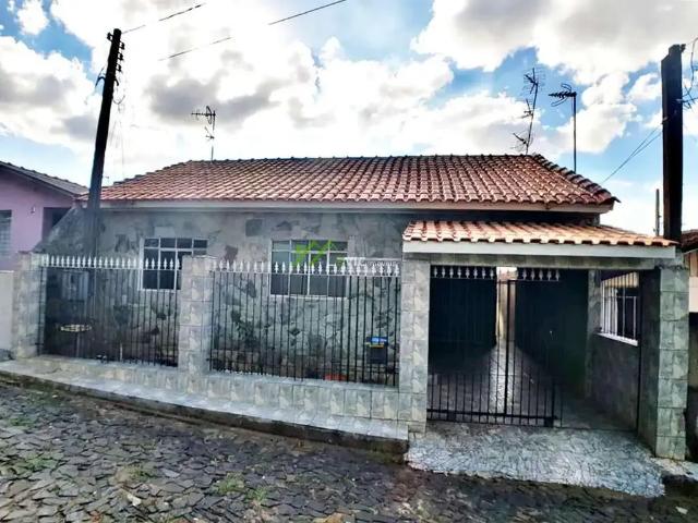 Casa / Sobrado para Venda em Ponta Grossa/PR Neves 3 Quartos