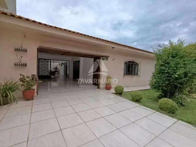 Casa / Sobrado para Venda em Ponta Grossa/PR Neves 3 Quartos