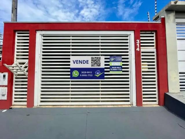 Casa / Sobrado para Venda em Ponta Grossa/PR Neves 3 Quartos