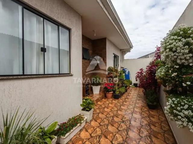 Casa / Sobrado para Venda em Ponta Grossa/PR Neves 3 Quartos