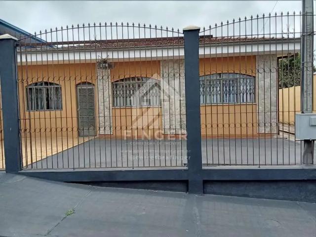 Casa / Sobrado para Venda em Ponta Grossa/PR Nova Rússia 5 Quartos