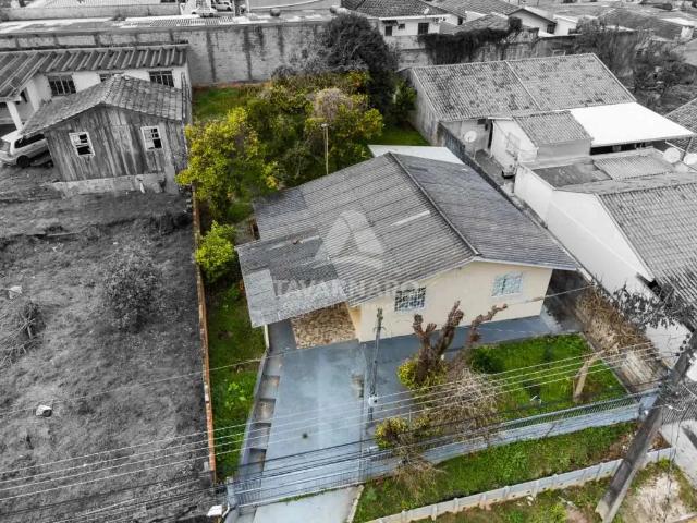 Casa / Sobrado para Venda em Ponta Grossa/PR Nova Rússia 3 Quartos